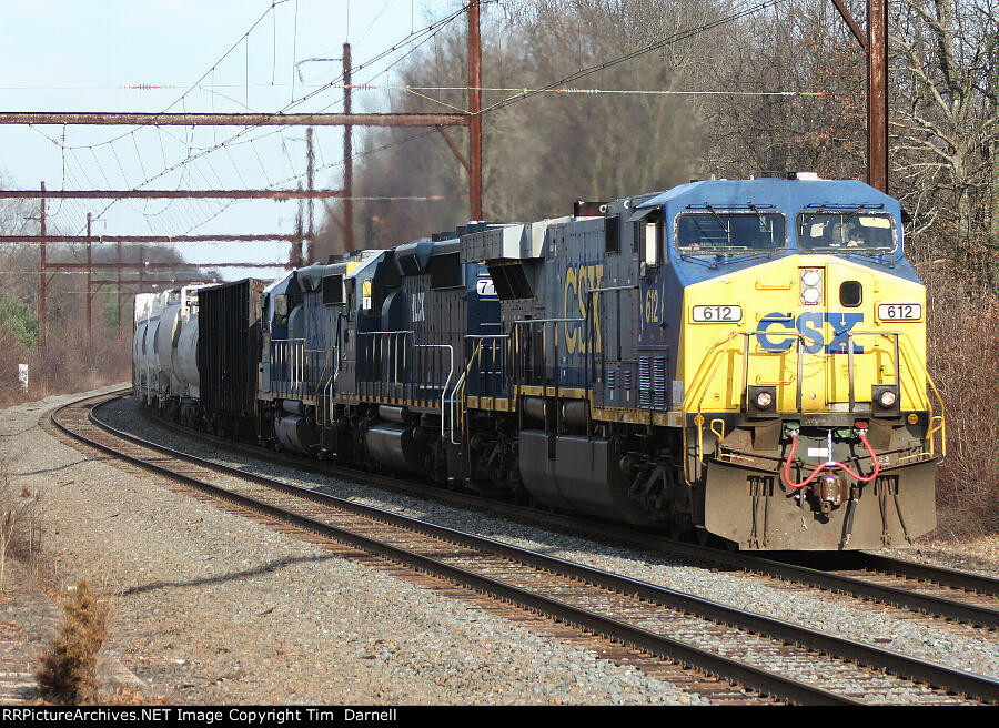 CSX 612 leads Q439
